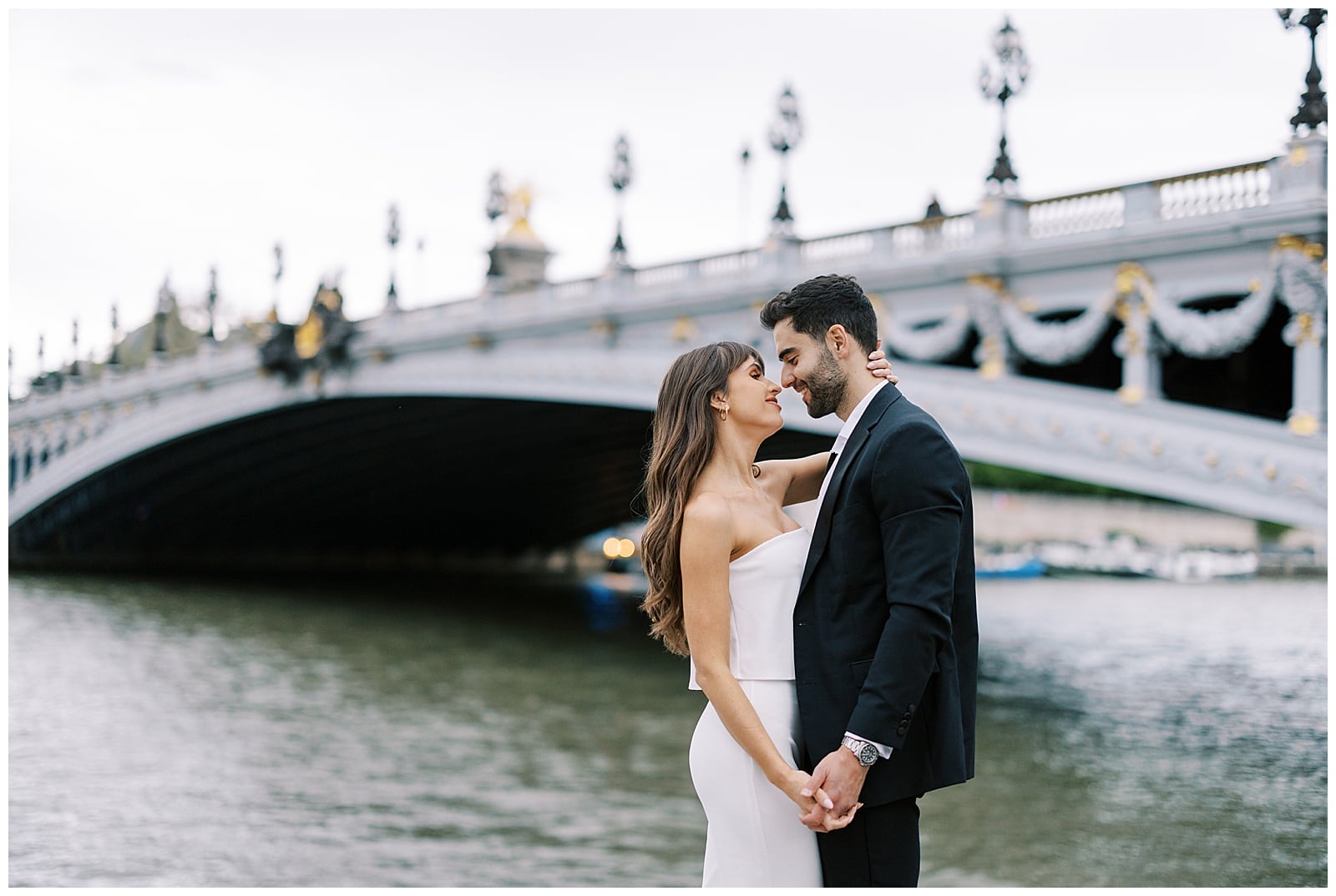 The Ultimate Guide to Paris Engagement Pont Alexandre III Photos ...